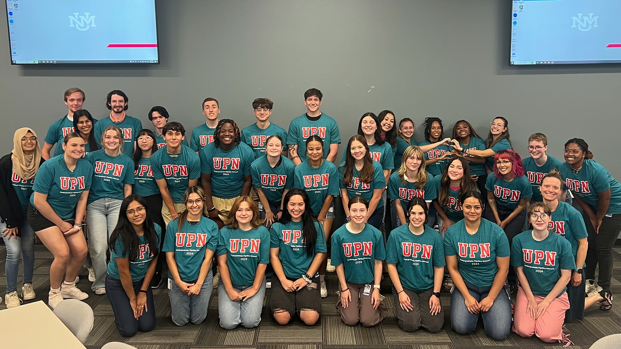 UNM Health Sciences recruiting undergrads for summer 2025 research cohort | UNM UCAM Newsroom